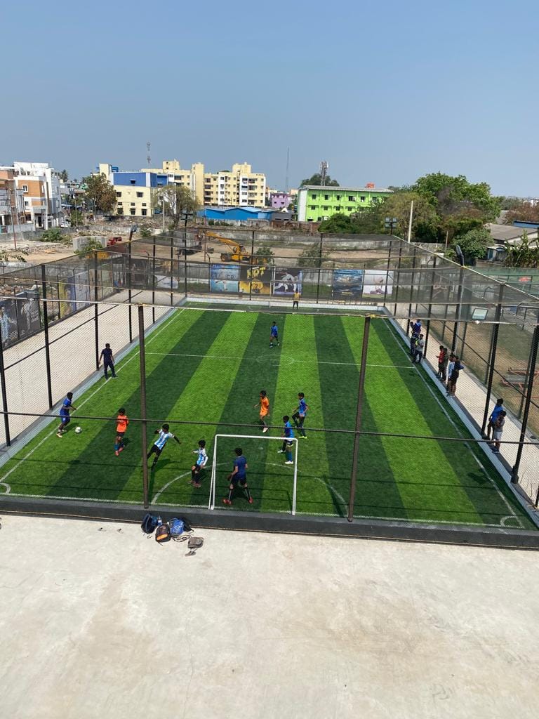 10 Sports Club - Gerugambakkam, Chennai - Playo