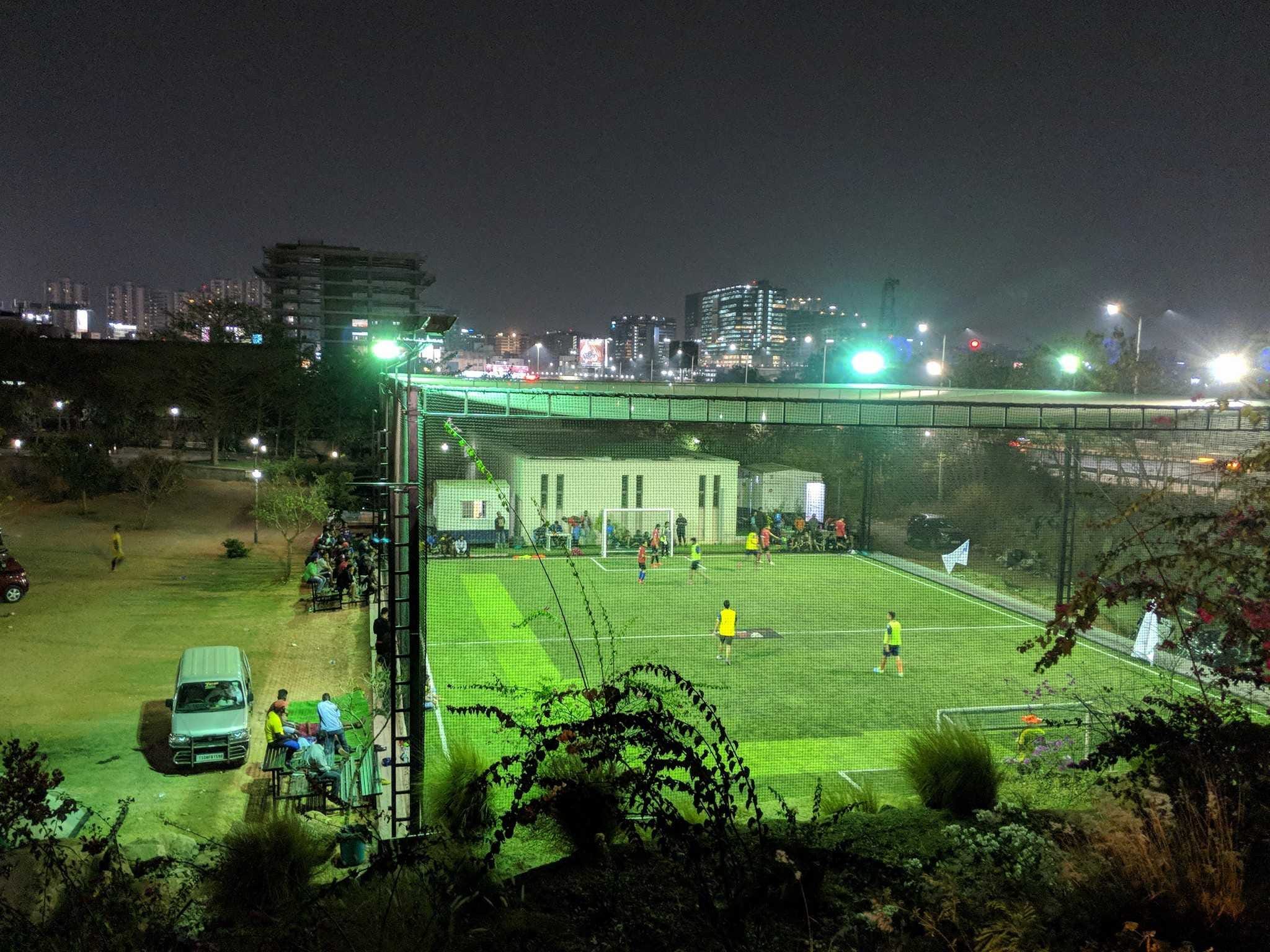 HotFut (Gachibowli), Gachibowli, Hyderabad - Playo